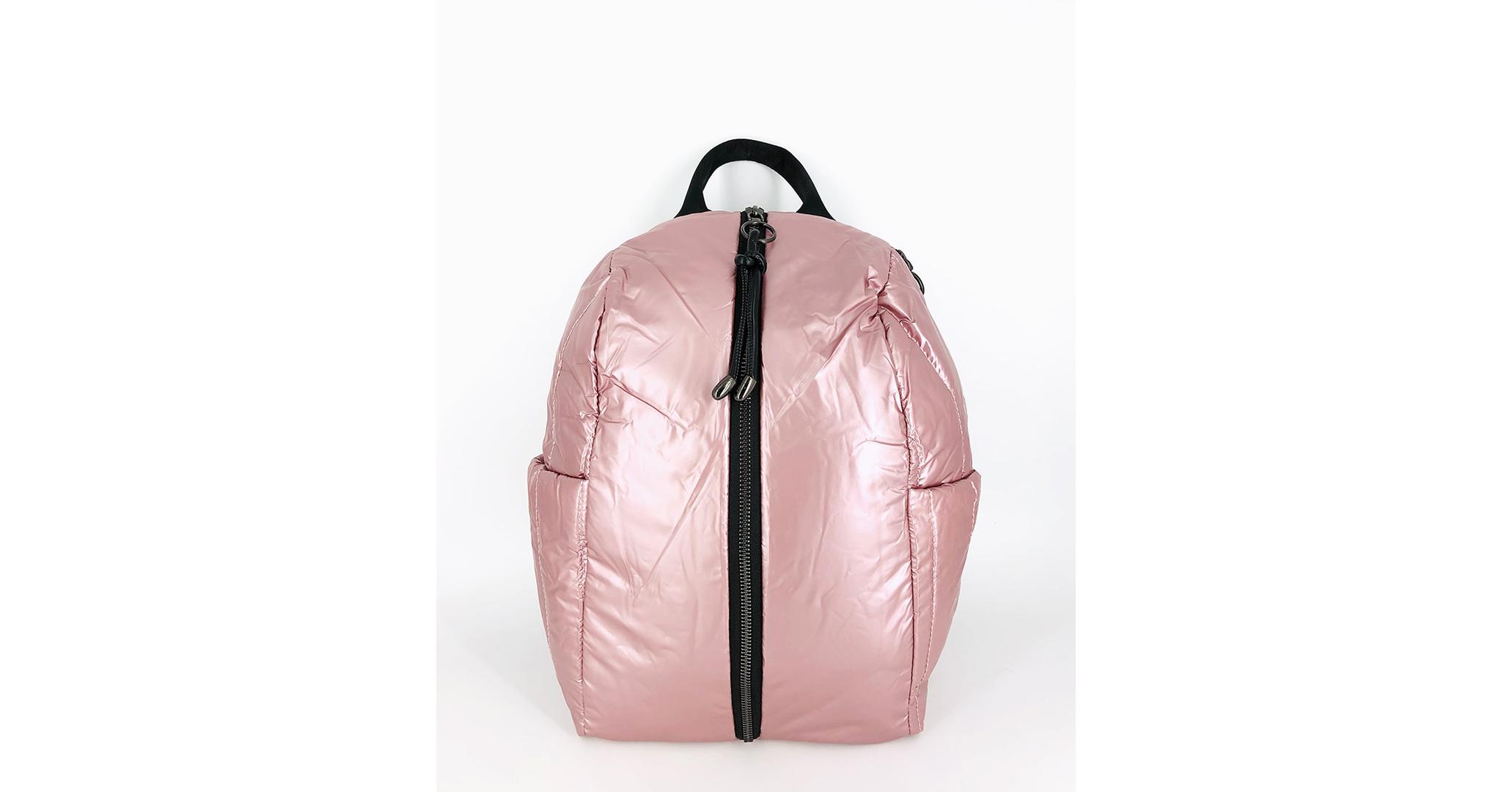 Mályva színű háti táska szteppelt mintával - Táskák,hátizsákok